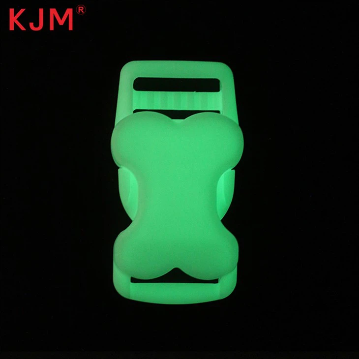 China Customized Fluorescent Chic Collar Pet Clasp Manufacturers ...